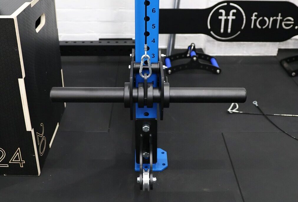 Rack Mounted Cable Pulley Machines For Small PT & Fitness Studio ...